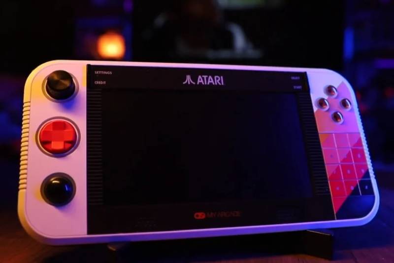 Atari Hadirkan GameStation Go, Handheld Console dengan Nuansa Retro ...